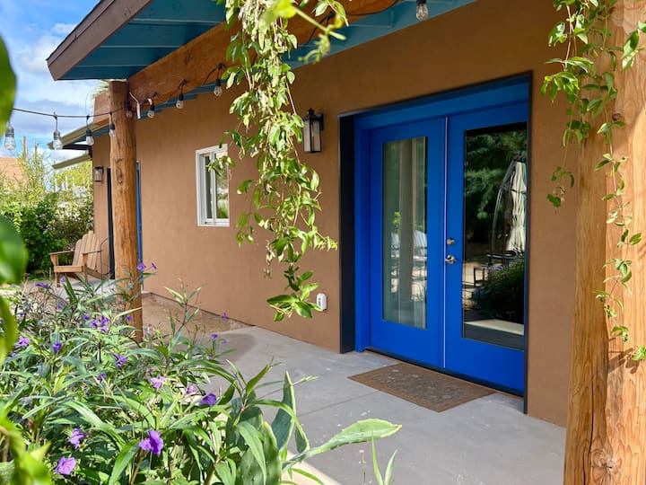 The Little Adobe - Daniel Boone Historic Bunkhouse - Phoenix, AZ