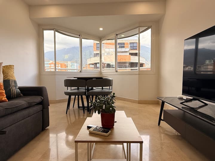 Vista Al ÁVila. Ubicación Premium. Equipado - Caracas