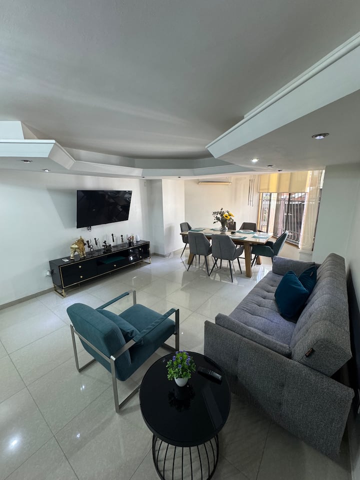 Exclusivo Y Céntrico. Colinas De Bello Monte - Caracas