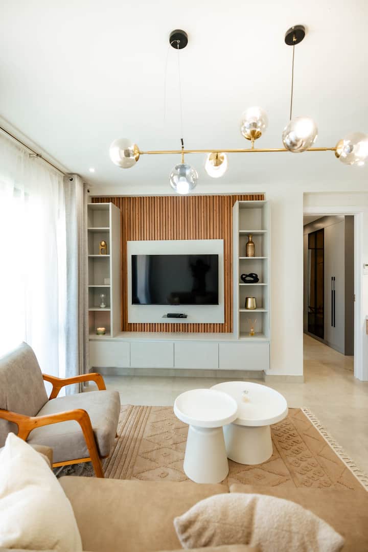 Lux Loft | Millennium Heights | Fast Wifi - Harare