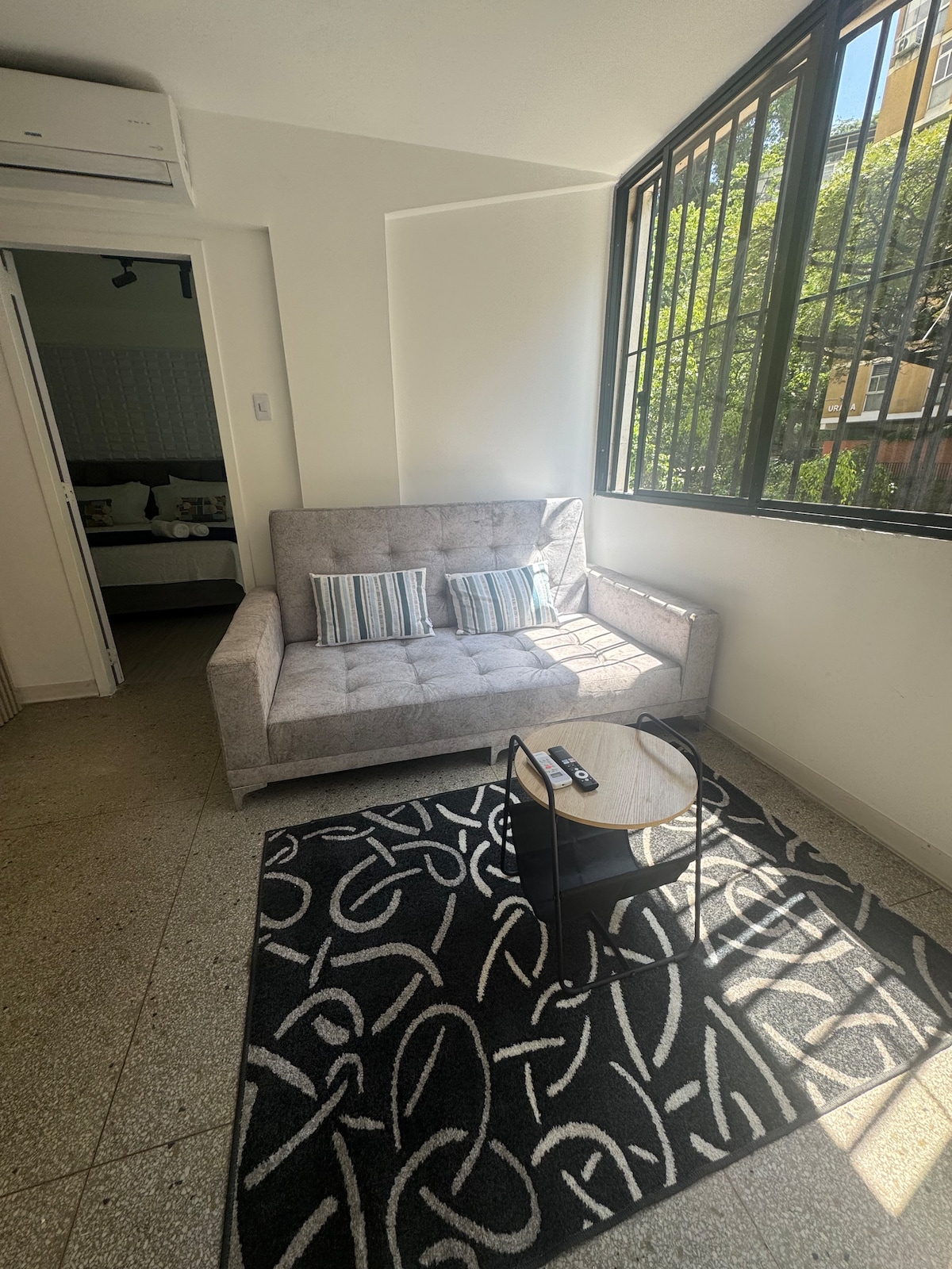 Central Mediterranean apartment with fast wifi | minigolf - Apartments ...