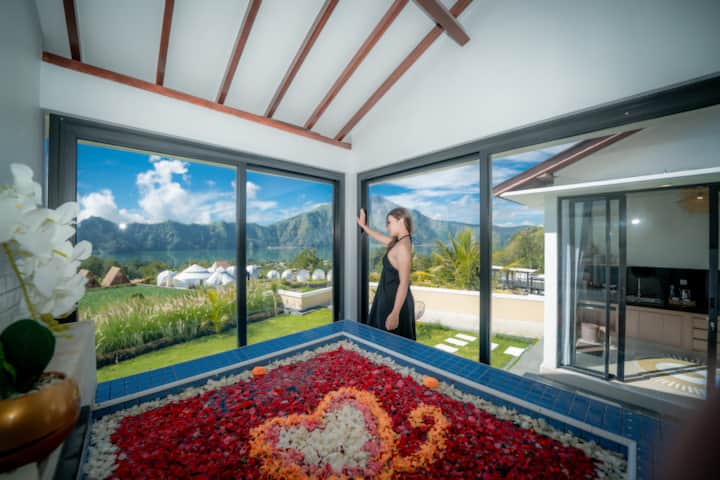 Sunrise Paradise • Mount & Lake Batur View Villa - Kintamani