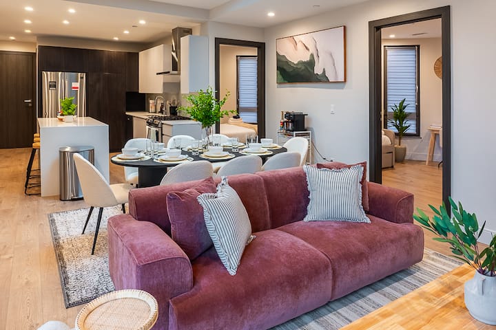 Spacious 10br/6ba Home – Ideal For Large Groups - Boston, MA