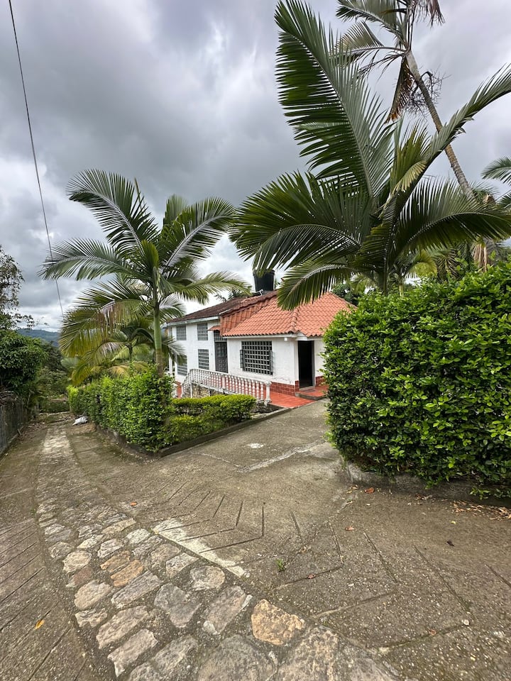 Finca La Camila - La Mesa