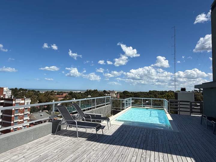 Dpto. Con Cochera, Pileta Y Parrilla - Pinamar