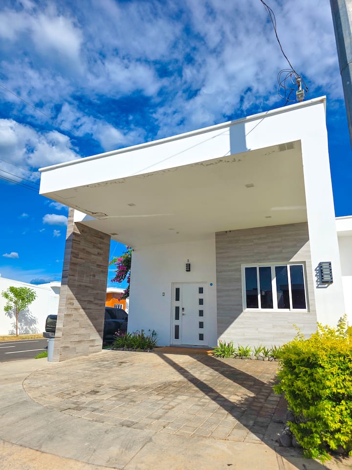 Casa Las Veraneras - El Salvador