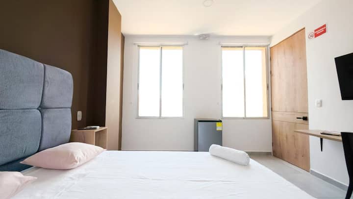 201 -Suite De Hotel Con Aire Sala Comedor Y Cocina - Florencia