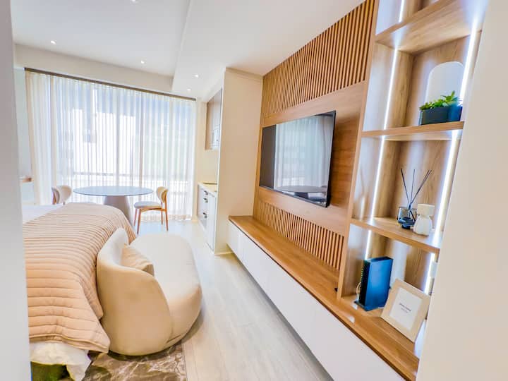 Sandton Skye Super Luxury Apartment - Sandton