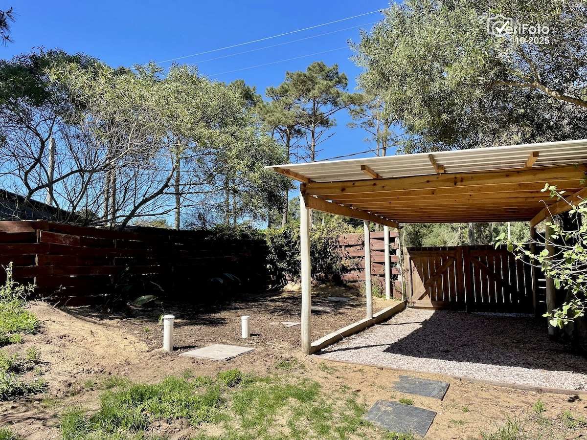 Casitas del bosque - Casa Pitanga 3 dormitorios - Bungalows en renta en ...