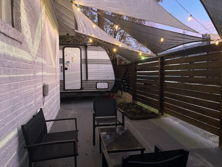 The Glamping Flamingo - Jacksonville, FL