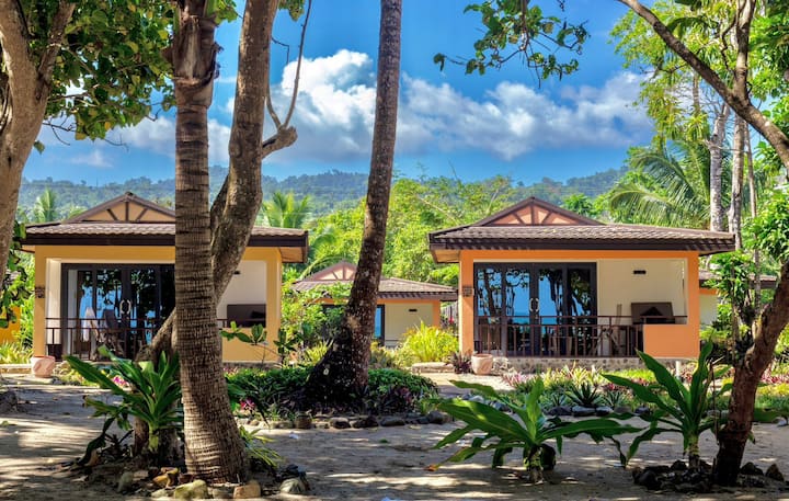 Beach Casitas With Magnificent View Of The Pacific - Casiguran