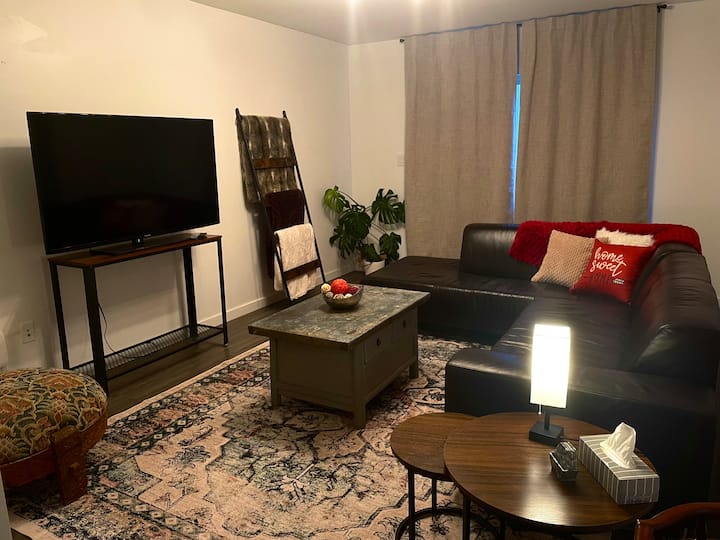 The Sparrow's Landing - Vancouver