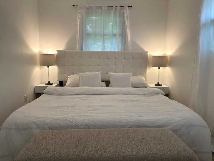 Hidden Gem In South Oakville - Oakville