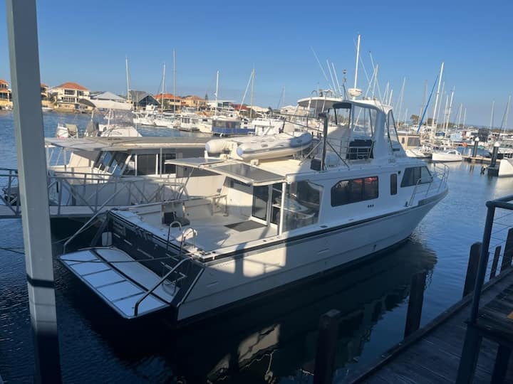 House Boat - Marley Zane - Albany