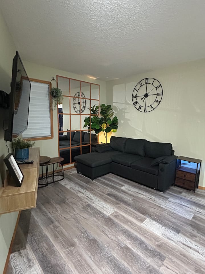 Whitecourt Guesthouse - Whitecourt