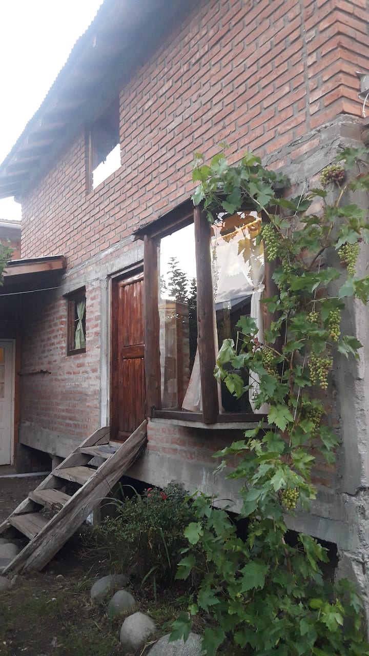 Casa Para 4/6 Personas. - El Bolsón