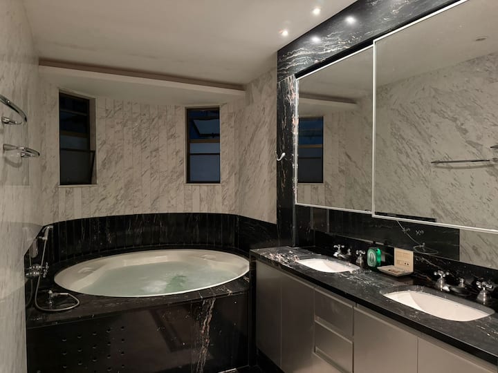 Mega Suíte + Banheira Flexibilidade Check-in - Out - Belo Horizonte