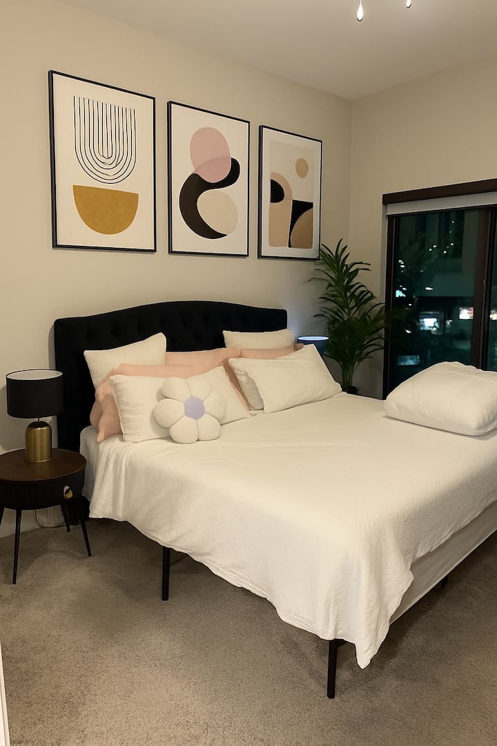 Peace Of Mind Getaway •Upscale Buckhead Highrise - Brookhaven, GA