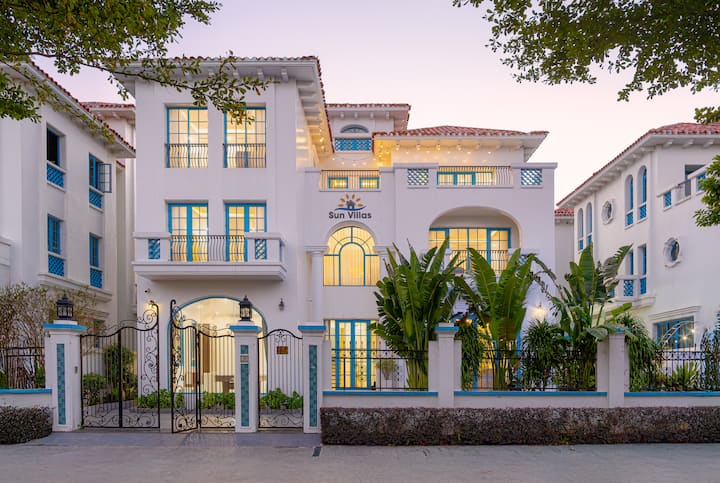 Sunora 1 Villa Walking To The Beach & City - China