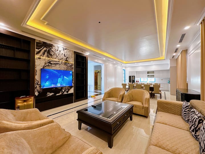 Sunora Villa 1' Walking To The Beach & City - China