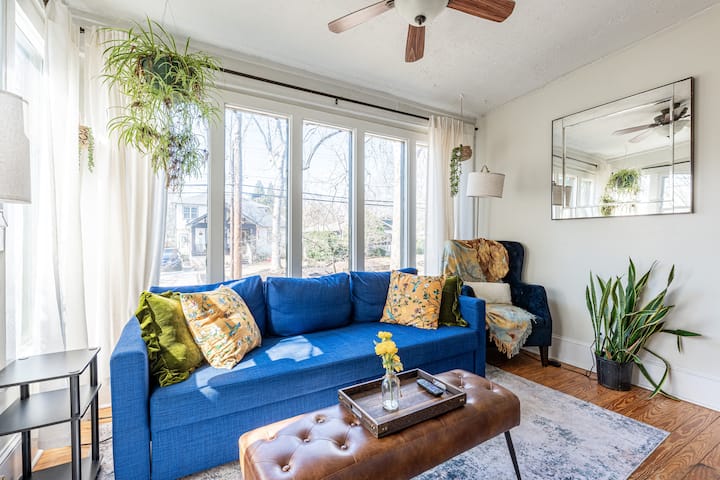 2br Atl Bungalow + King Bed + Private Parking - 亞特蘭大