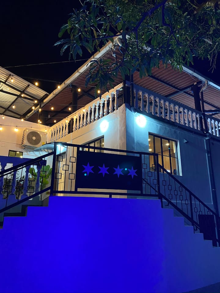 Luxury Living In An Authentic Home Near Main-road - El Salvador