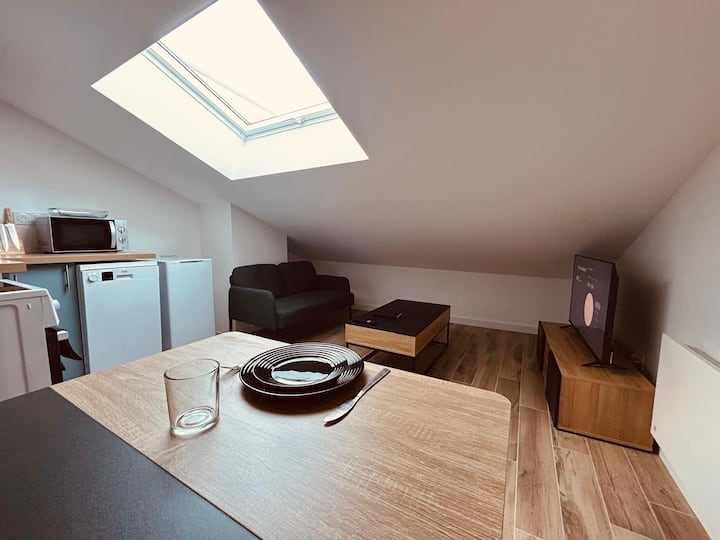 Bel Appartement Confortable Proche Frontière - Saint-Genis-Pouilly