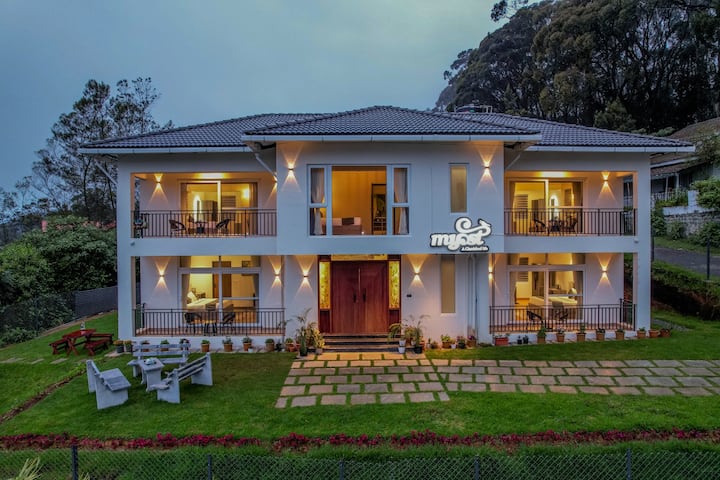 Myst Hilltop, Valley View, Forest, Campfire Nights - Ooty