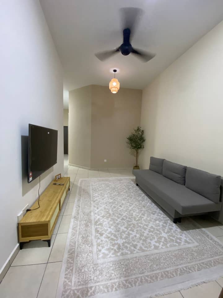 Loka Homestay Kluang - Kluang