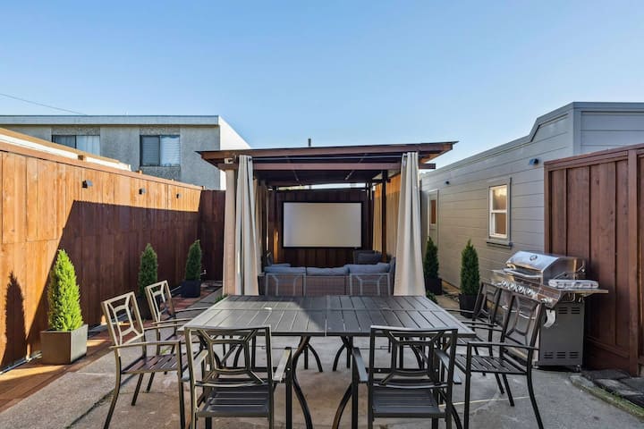 4br3ba Luxe Modern Home W/ 4-6 Car Parking & Movie - San Francisco, CA