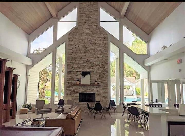 Modern & Elegant Apartment Near Uf Shands - Gainesville, FL