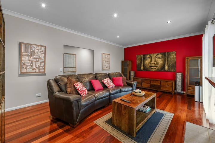 Zen-inspired | Hinoki Bath, Tatami & Washitsu Room - Tamborine Mountain