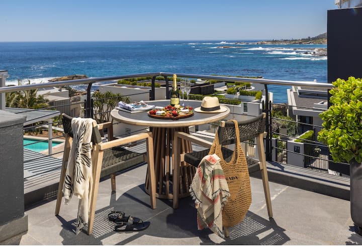 Villa 4a Victoria Sea. Sky. Walk To The Beach. - Cape Town