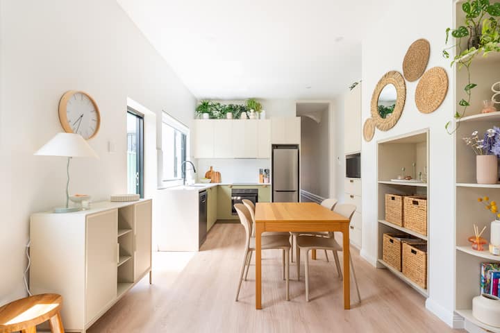 Stylish Inner-city Terrace Near Green Square - Camperdown