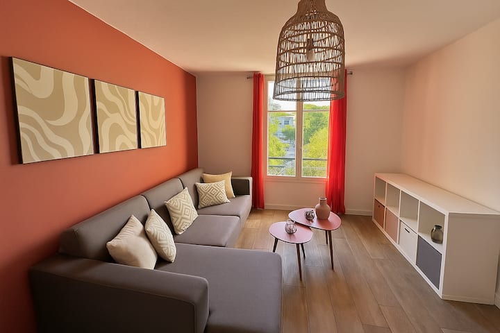 Charmant T3 En Provence, Lumineux Et Tout Confort - Château de Sauvan