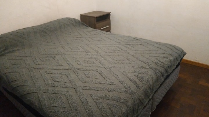 Depto En Pleno Centro Todo Equipado Aire Acond. - Córdoba