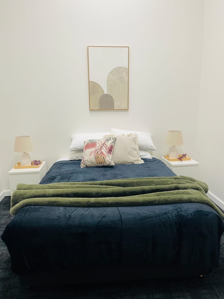 The Riverbank Suite 5 Newest Central Accomodation - 柯利