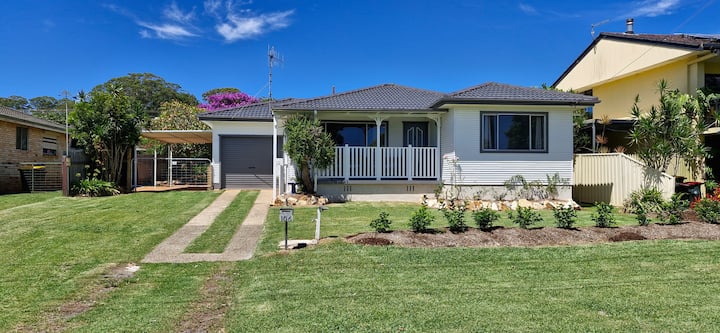 Bernie's Place - 麥覺理港