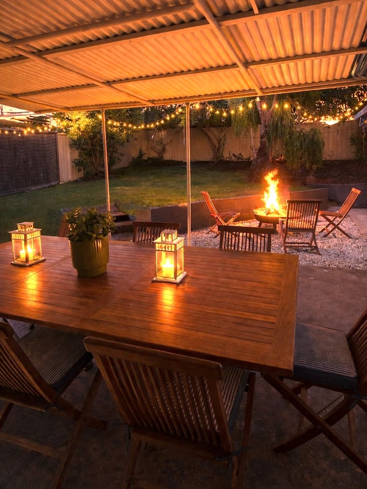 Mariners Rest! Walk To The Pub, Bay And Boat Ramp. - MacLeay Island