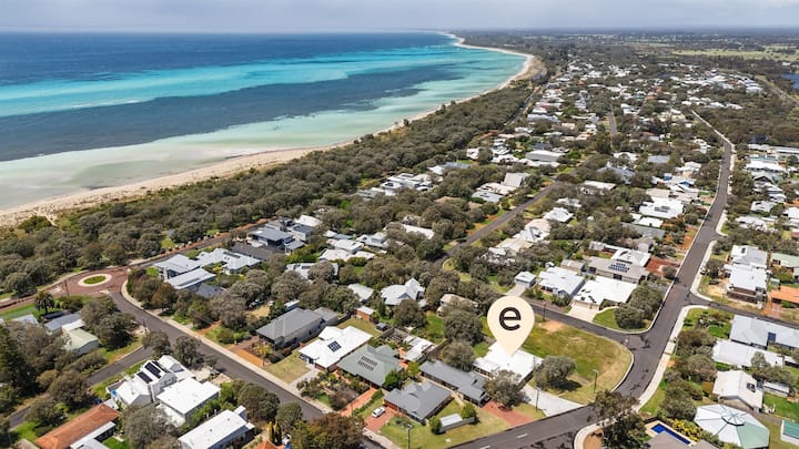 Bayside—serene Haven Near The Town Centre & Beach - Dunsborough