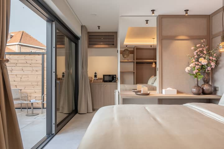 Luxueuze Gastenkamer Gratis Fietsen En Parking - Bruges