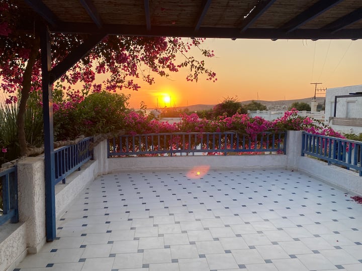 Vokamvilia Sunset House Parikia Paros - Paros