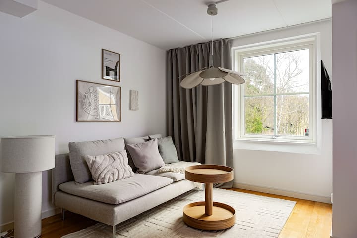 Cozy & Bright Studio Apartment In Lidingö - Stockholm
