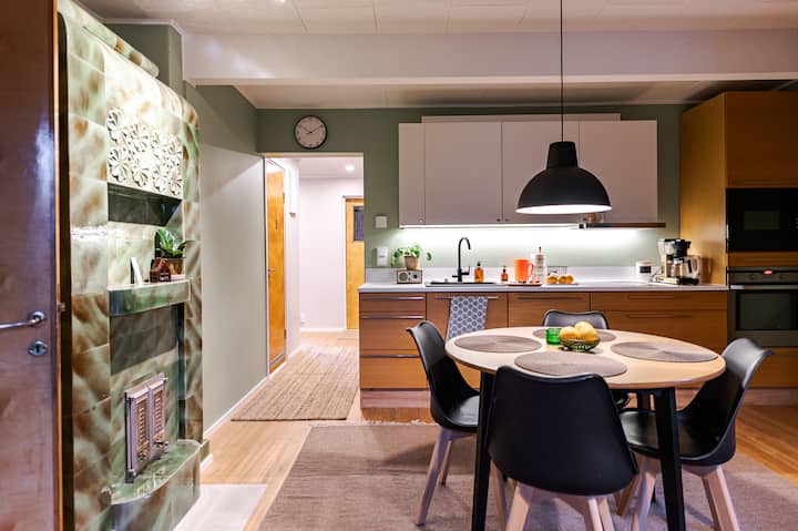 Tunnelmallinen Omakotitalo - Ilmainen Pysäköinti - Tampere