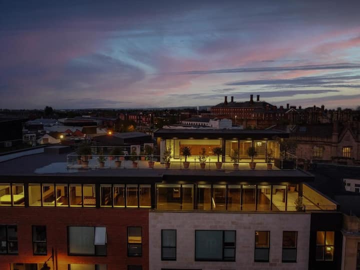 Luxury Two Story Penthouse With Rooftop Terraces - Shrewsbury