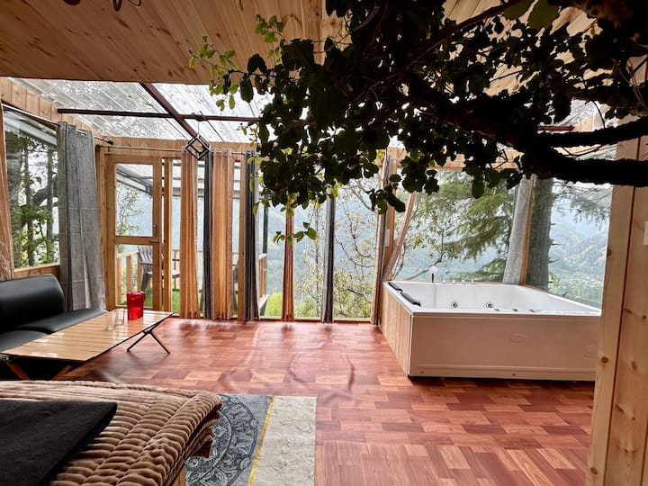 Mountain View Jacuzzi Treehouse | Power Backup - Jibhi