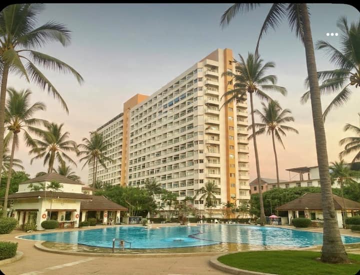Prestige, Contemporain, 
Wifi Fiber 5 G 
Piscine - Pattaya City