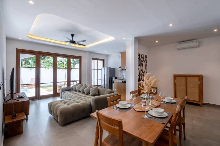 Modern 3br Villa With Private Pool - Bali