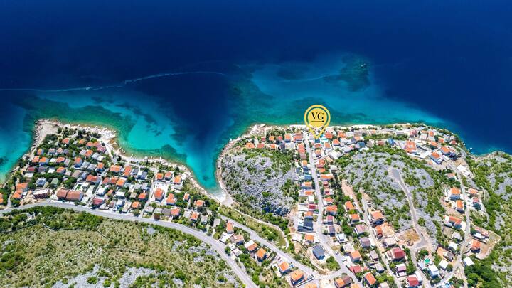 Villa Figs Beachfront Apartman 1 By Villas Guide - Karlobag