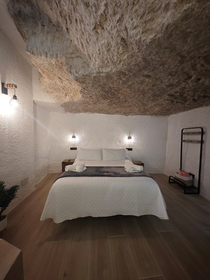 Amonite - Alcalá del Júcar